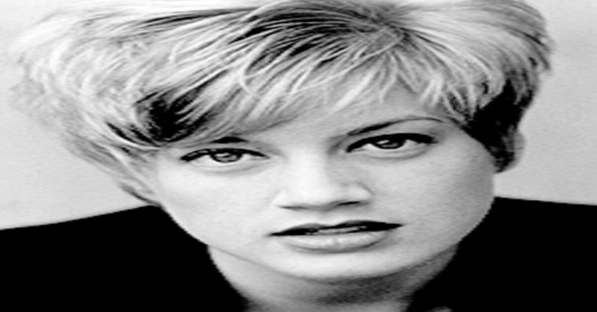 Jessica Phillips on the Time She Accidentally Knocked Herself Out in ...