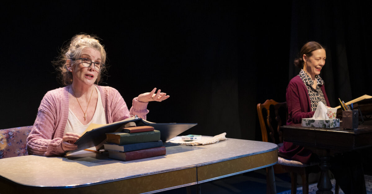 Photos: Get a 1st Look at Melissa Gilbert and Veanne Cox in Pen Pals ...