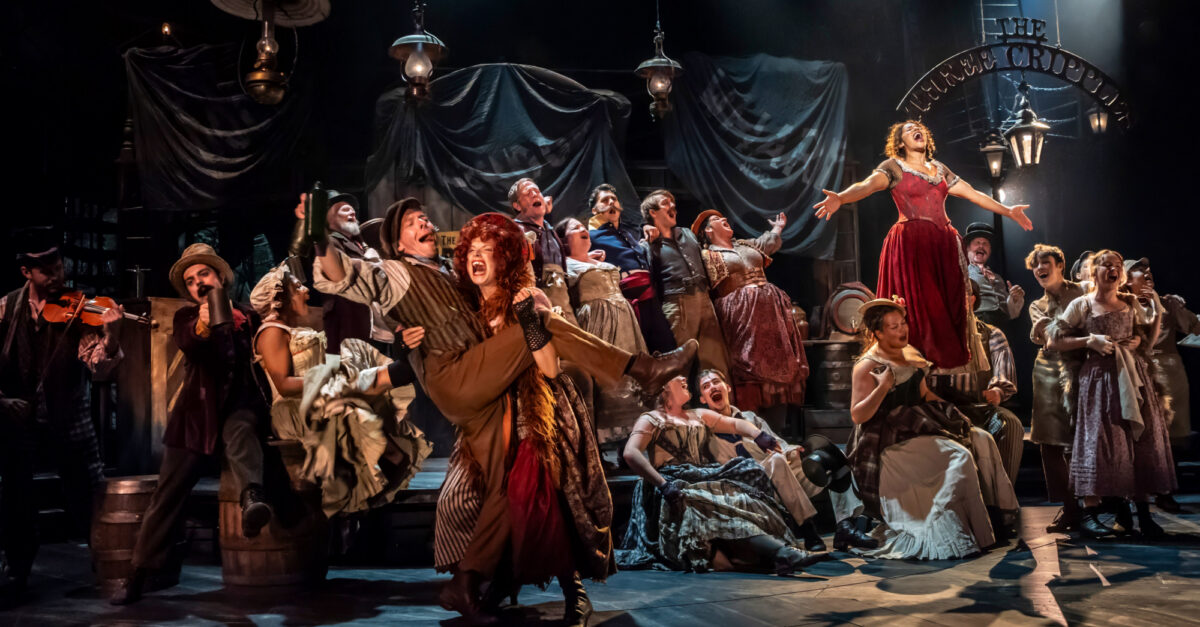 Cast Complete for Cameron Mackintosh's West End Revival of Oliver ...