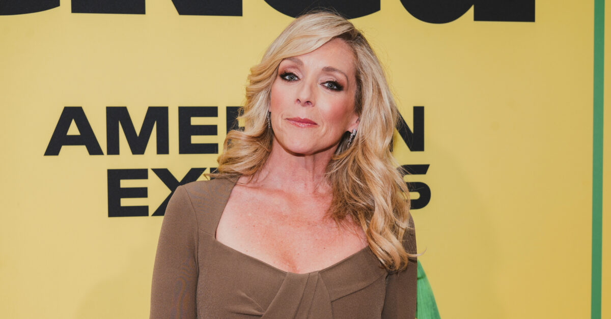 Jane Krakowski Will Host A Tectonic Cabaret Benefiting Tectonic Theatre