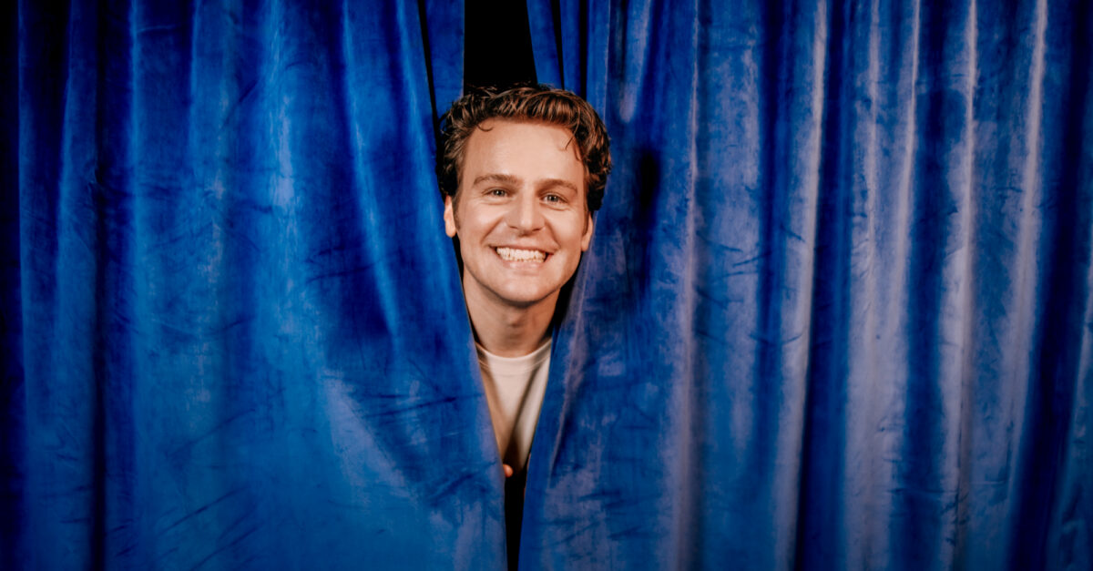 Jonathan Groff to Guest Star on Amazon’s Étoile | Playbill