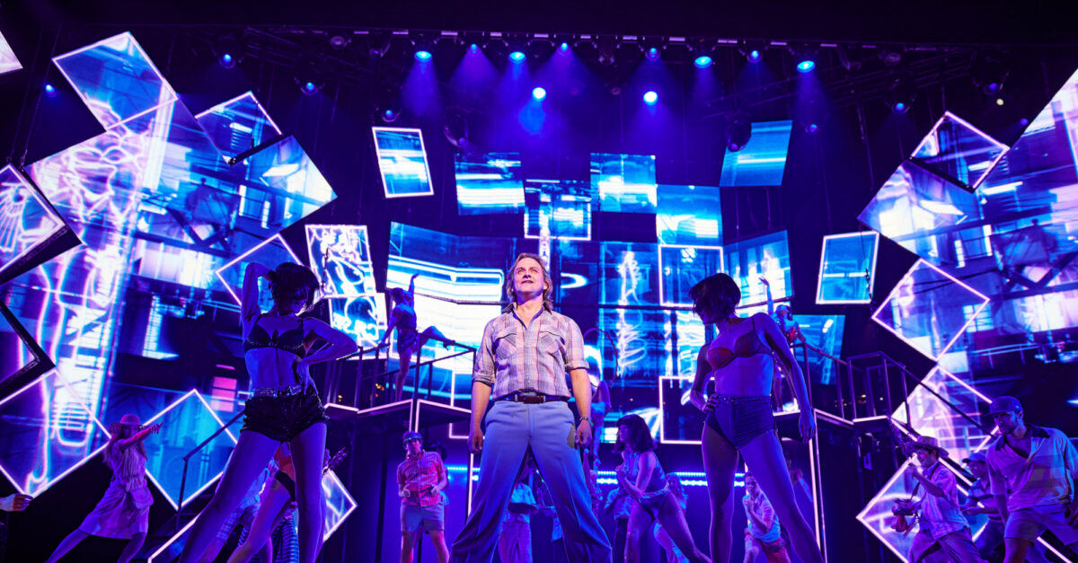 West End Chess Understudy Goes on in Middle of First Performance as Tim ...