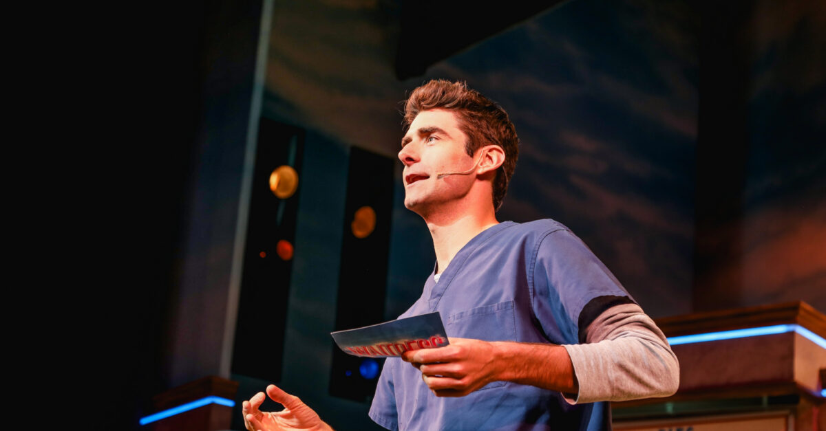 Drew Gehling Returns to Waitress as Sara Bareilles Musical Nears Final ...