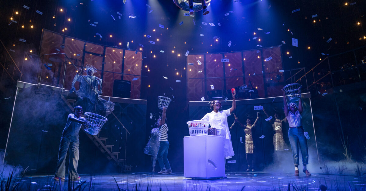 Check Out New Photos of Caroline, or Change on Broadway | Playbill