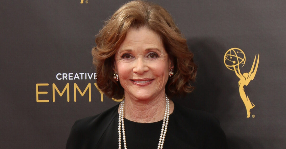 Broadway Alum and Emmy Winner Jessica Walter Dies at 80 | Playbill