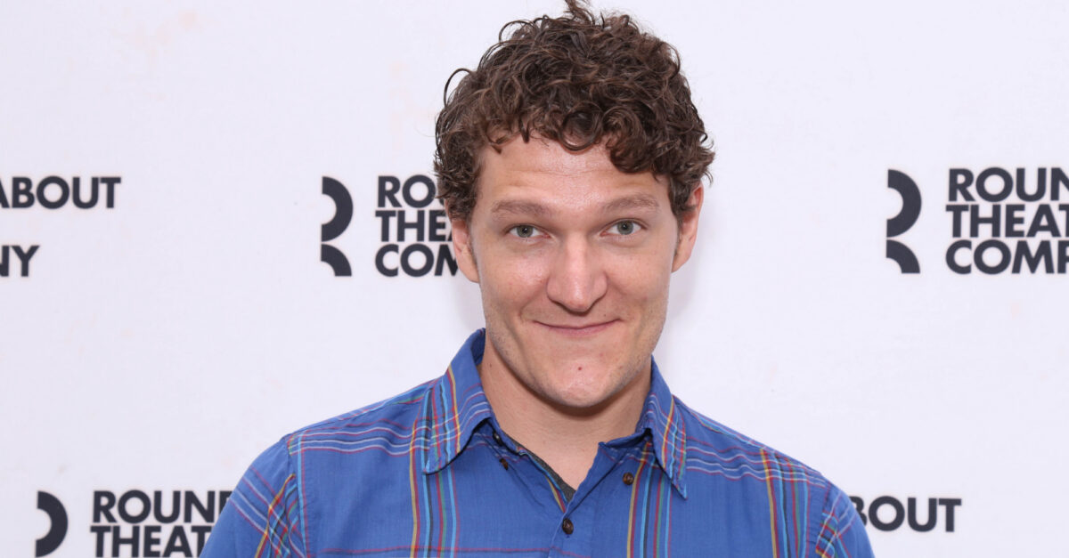 Tony Winner Gabriel Ebert, Ian Bedford, Steven Rattazzi, and Graham Rowat Complete Cast of ...