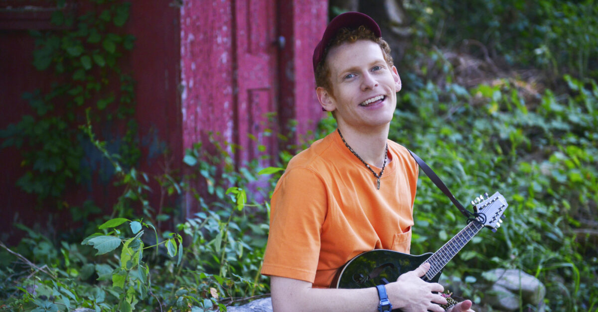 An Exclusive Look at the Cast of the Goodspeed's Passing Through | Playbill