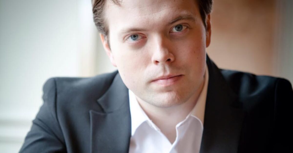 Cast Complete for New Tour of Tony-Winning A Gentleman's Guide to Love ...