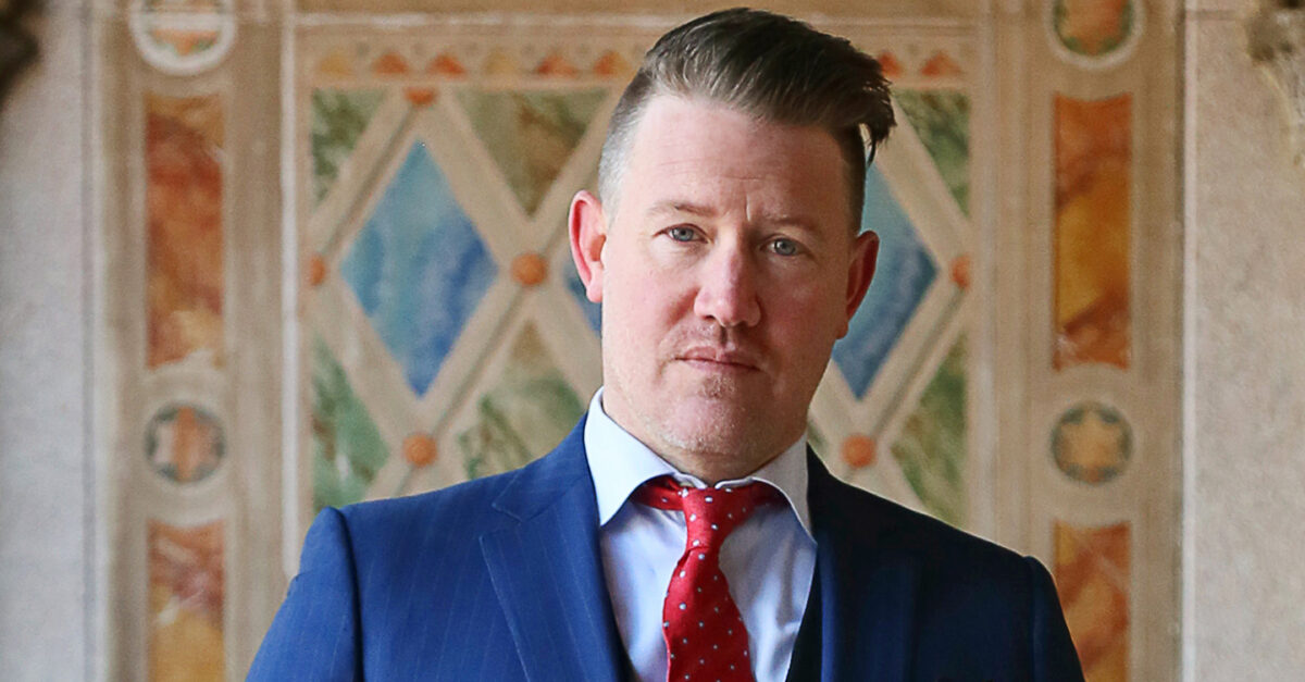 Beetlejuice’s Eddie Perfect Will Join Caroline O’Connor, Marina Prior ...