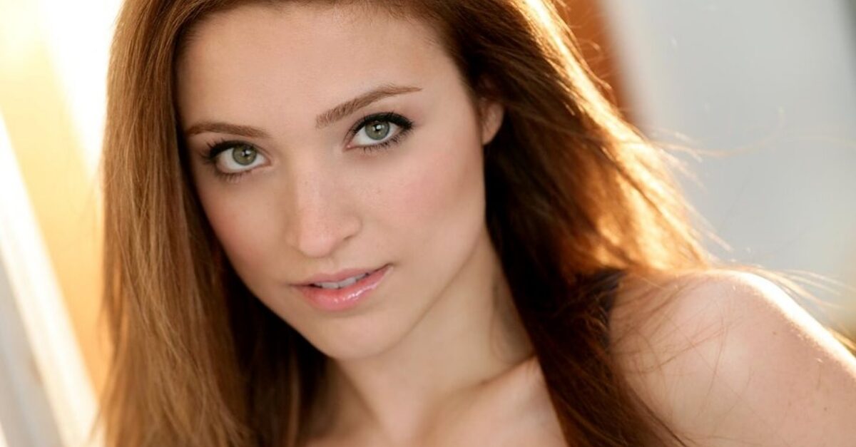 Broadway’s Anastasia Among Stars Who Will Offer Glipses of Their Pasts ...