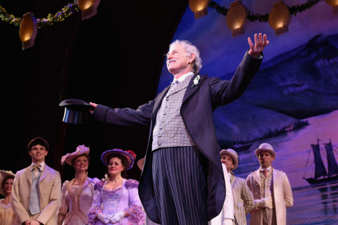 Look Back at the 2017 Revival of Hello, Dolly! With Bette Midler, Donna ...