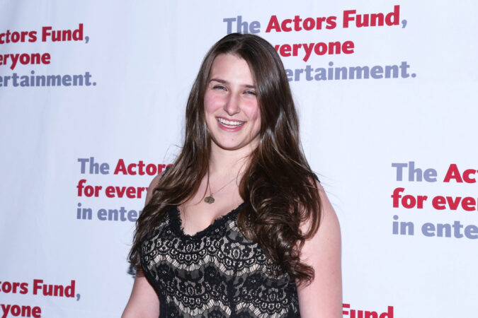 See Sutton Foster, Gavin Creel, and the Cast of Thoroughly Modern ...