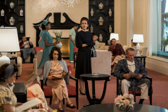 Check Out Photos of Sarah Paulson, Cynthia Nixon, and More in Netflix's ...