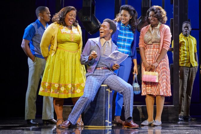 First Look at Amber Riley in the London Production of Dreamgirls | Playbill
