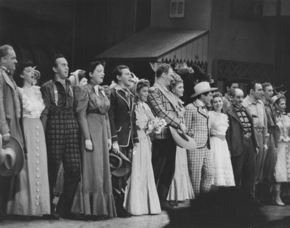 Look Back at the Original Production of Oklahoma! on Broadway | Playbill