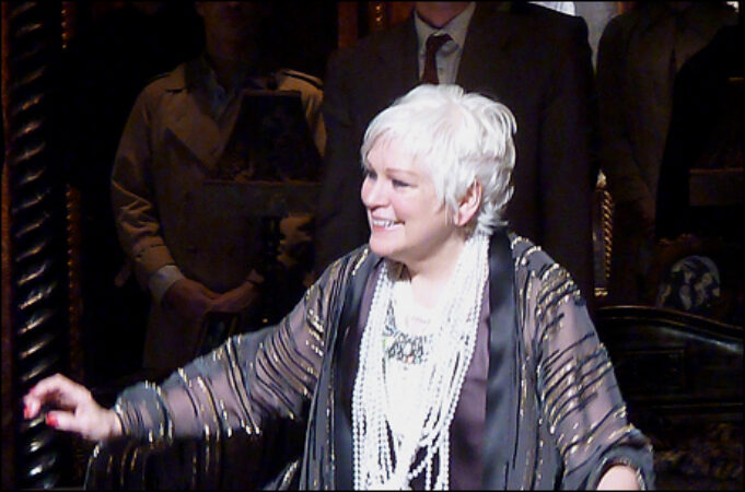 PHOTO EXCLUSIVE: Sunset Boulevard, with Lacey, Bonds, Derry and Dixon ...