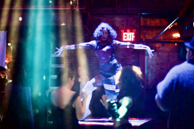 Photos: Oscar at the Crown Off-Broadway | Playbill