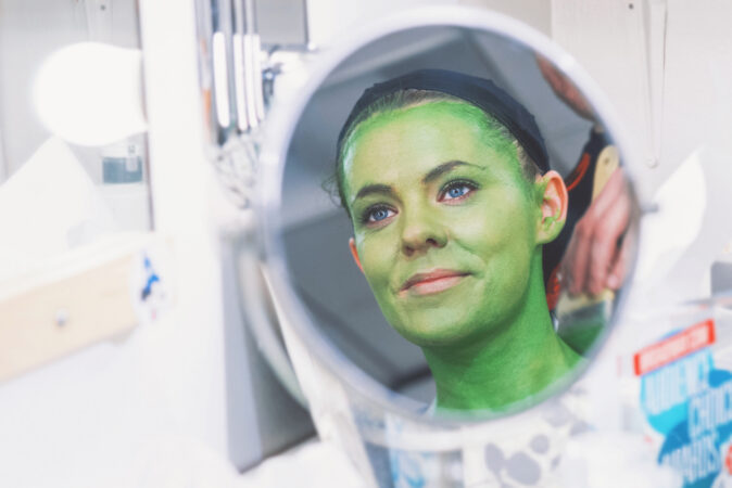 Watch Rachel Tucker Get Greenified at Wicked | Playbill