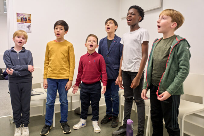 Step Inside the Rehearsal Room for Dolly Parton’s Smoky Mountain ...