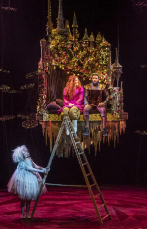 Check Out Production Photos of Hex at the National Theatre | Playbill