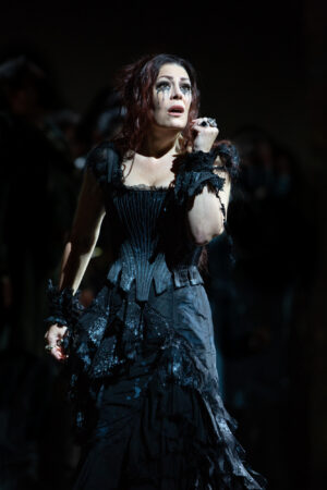 See Production Photos of The Met premiere of Cherubini’s Medea | Playbill