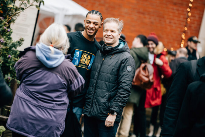 Photos: Bernadette Peters and Elaine Paige Host West End Woofs | Playbill