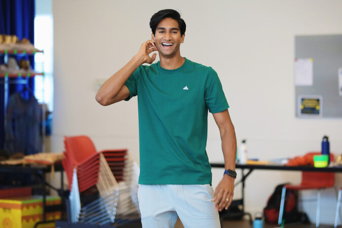 Check Out Photos Inside Rehearsal for the Broadway Return of Aladdin ...