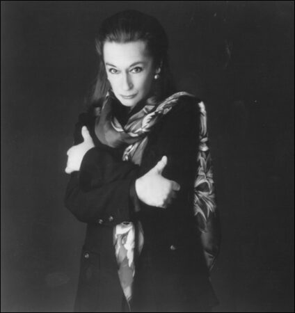 PHOTO ARCHIVE: Zoe Caldwell, Patti LuPone, Dixie Carter, Faye Dunaway ...