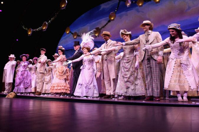 Look Back at the 2017 Revival of Hello, Dolly! With Bette Midler, Donna ...