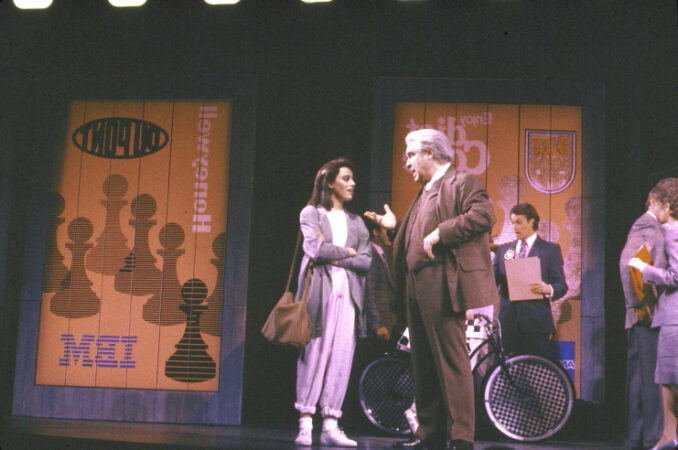 Look Back at Judy Kuhn, David Carroll, and More in Chess on Broadway ...