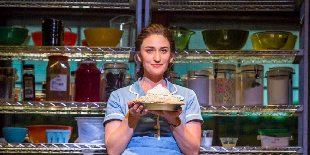 Asl Waitress Watch The Last Of Us (with ASL) Streaming Online | Hulu