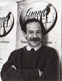 Michael Jeter, Tony Award-Winner Who Lived Fully in Grand Hotel, Dead ...