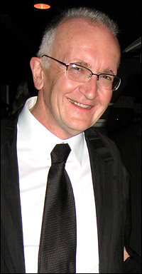 Tony Winner Doyle to Direct Ruhl's Three Sisters at Cincinnati ...