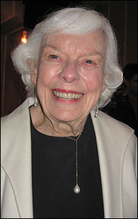 Helen Stenborg, Broadway and Off-Broadway Actress, Dies at 86 | Playbill