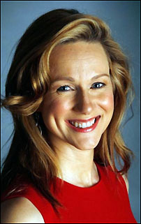 Didion and Linney Aligning for HBO Film on Life of Katharine Graham ...