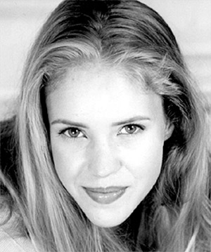 Shannon Fill's Instagram, Twitter & Facebook on IDCrawl